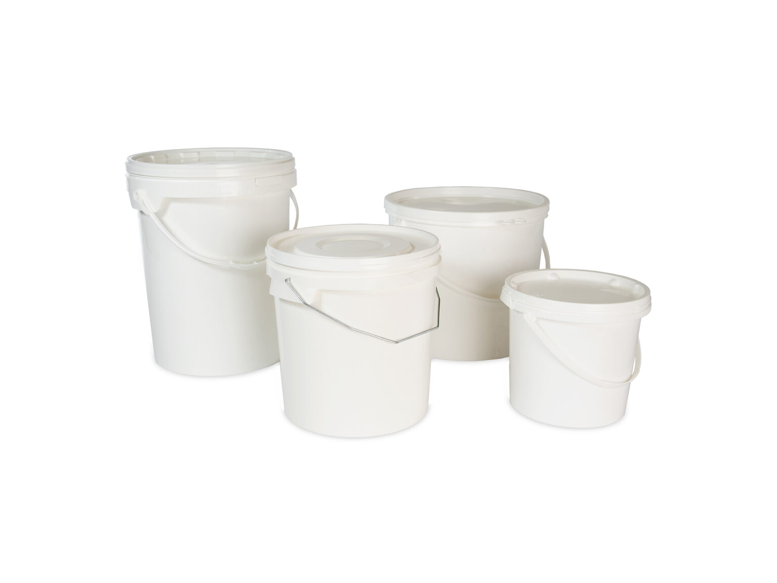 Buckets in all shapes and sizes as ideal packaging I Moens Packaging